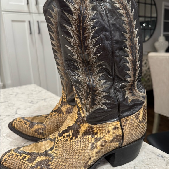 Tony Lama | Shoes | Vintage Tony Lama Python Snakeskin Mens 8 2 Cowboy ...